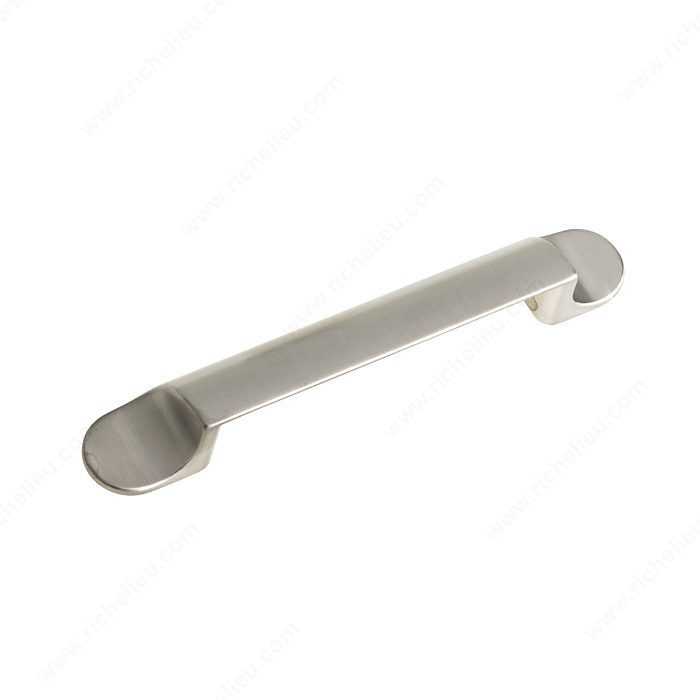 Richelieu Contemporary Metal Pull - 6167