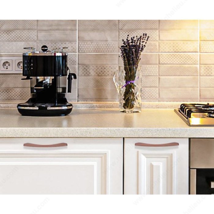 Richelieu Contemporary Metal Pull - 4025