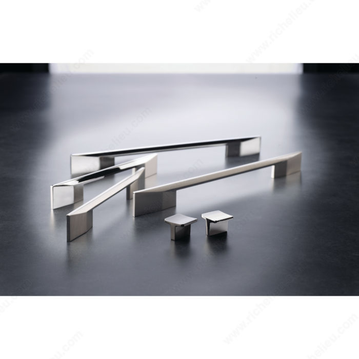 Richelieu Modern Metal Pull - 687