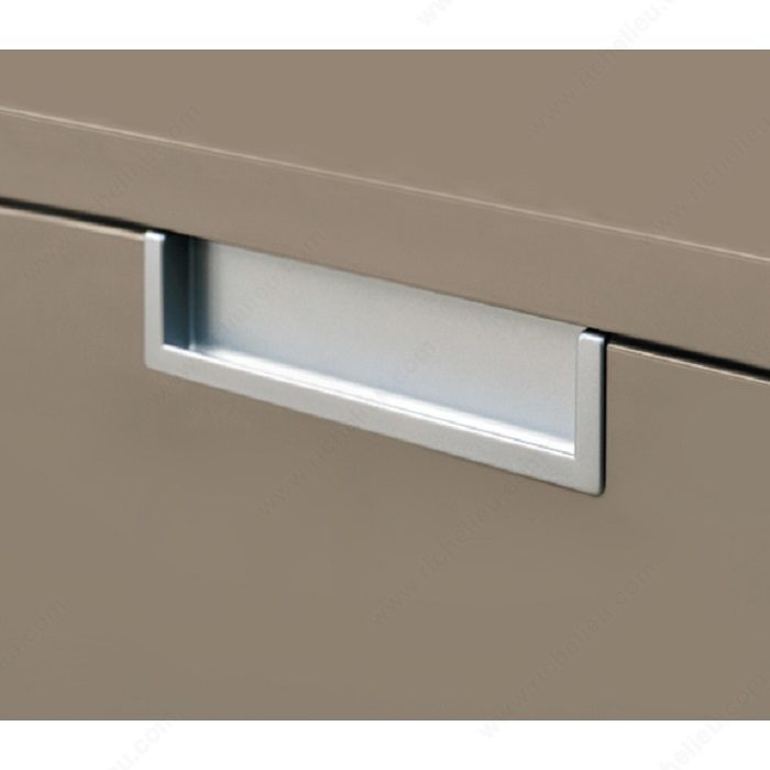 Richelieu Modern Metal Edge Pull - 6167
