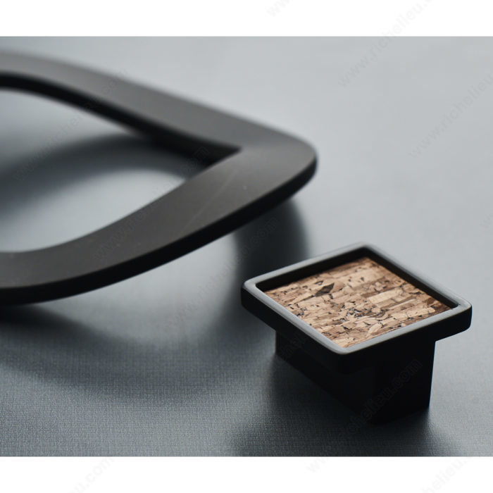 Richelieu Modern Metal and Cork Knob - 5518