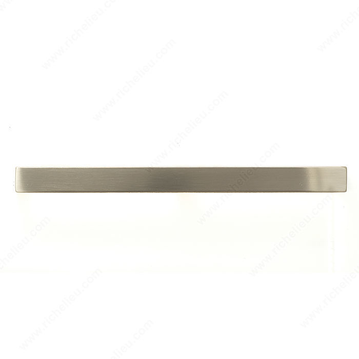 Richelieu Modern Metal Pull - 6802