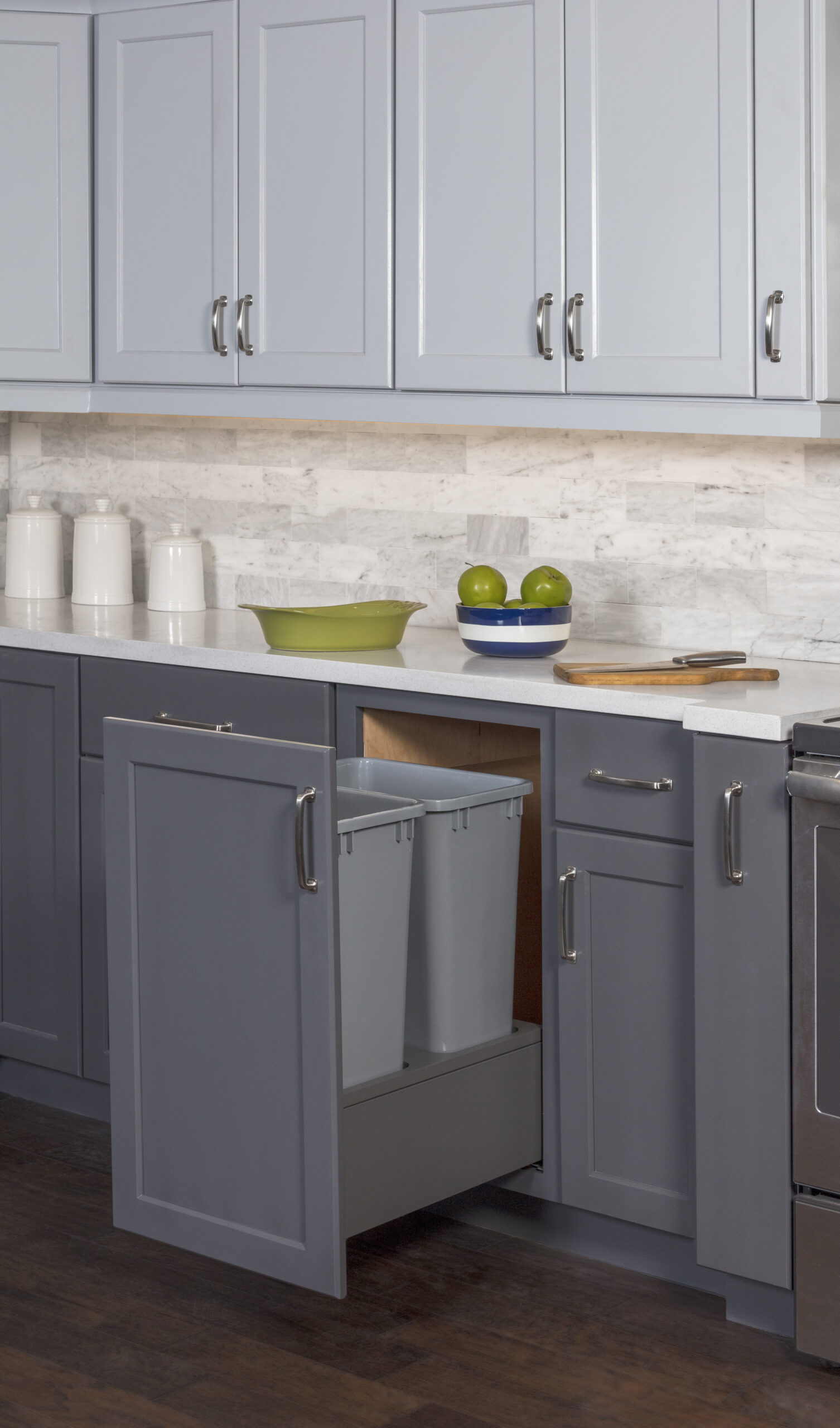 Hardware Resources Metal Drawer Box Soft-close Trashcan Pullout