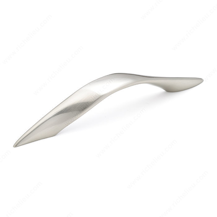 Richelieu Modern Metal Pull - 2559